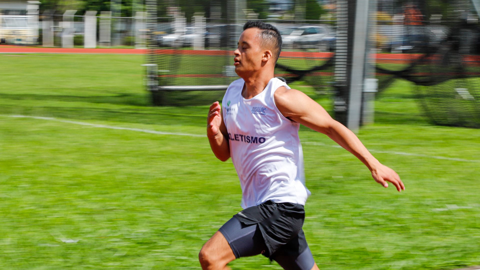 Paratleta de São Caetano é o único brasileiro do atletismo com Síndrome ...